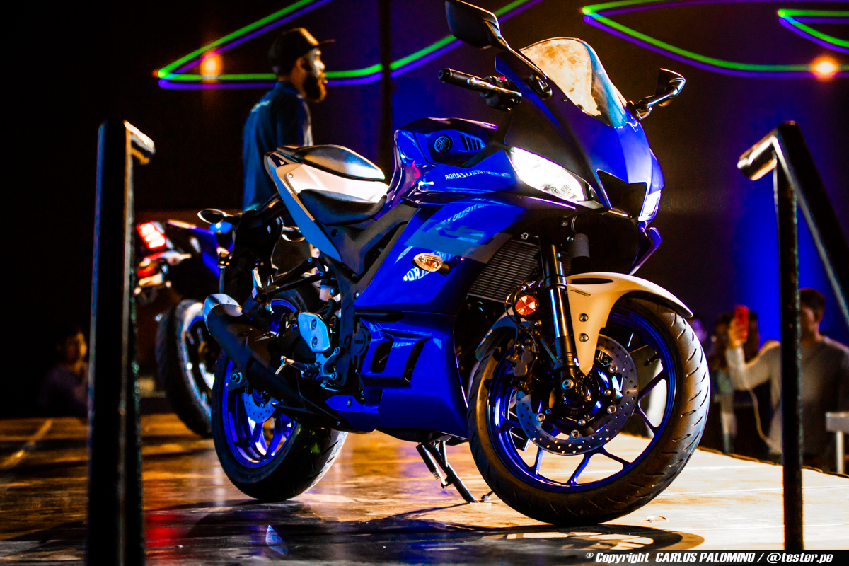 LANZAMIENTO DE LA NUEVA YAMAHA R15 V3.0 Y LA NUEVA R3 – 2019 – Tester