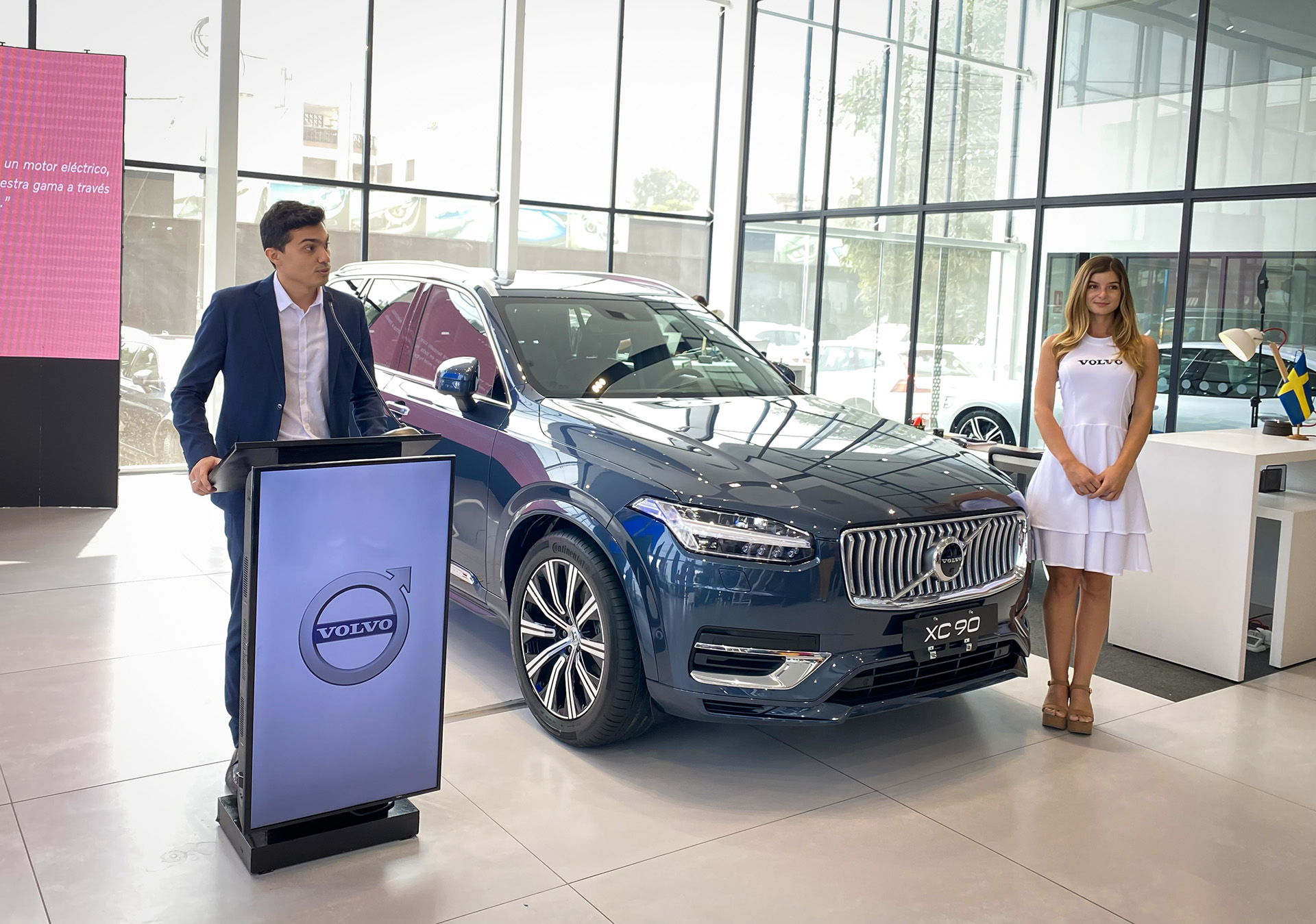 Volvo Perú presentó versiones híbridas enchufables del XC60 y el XC90 ...