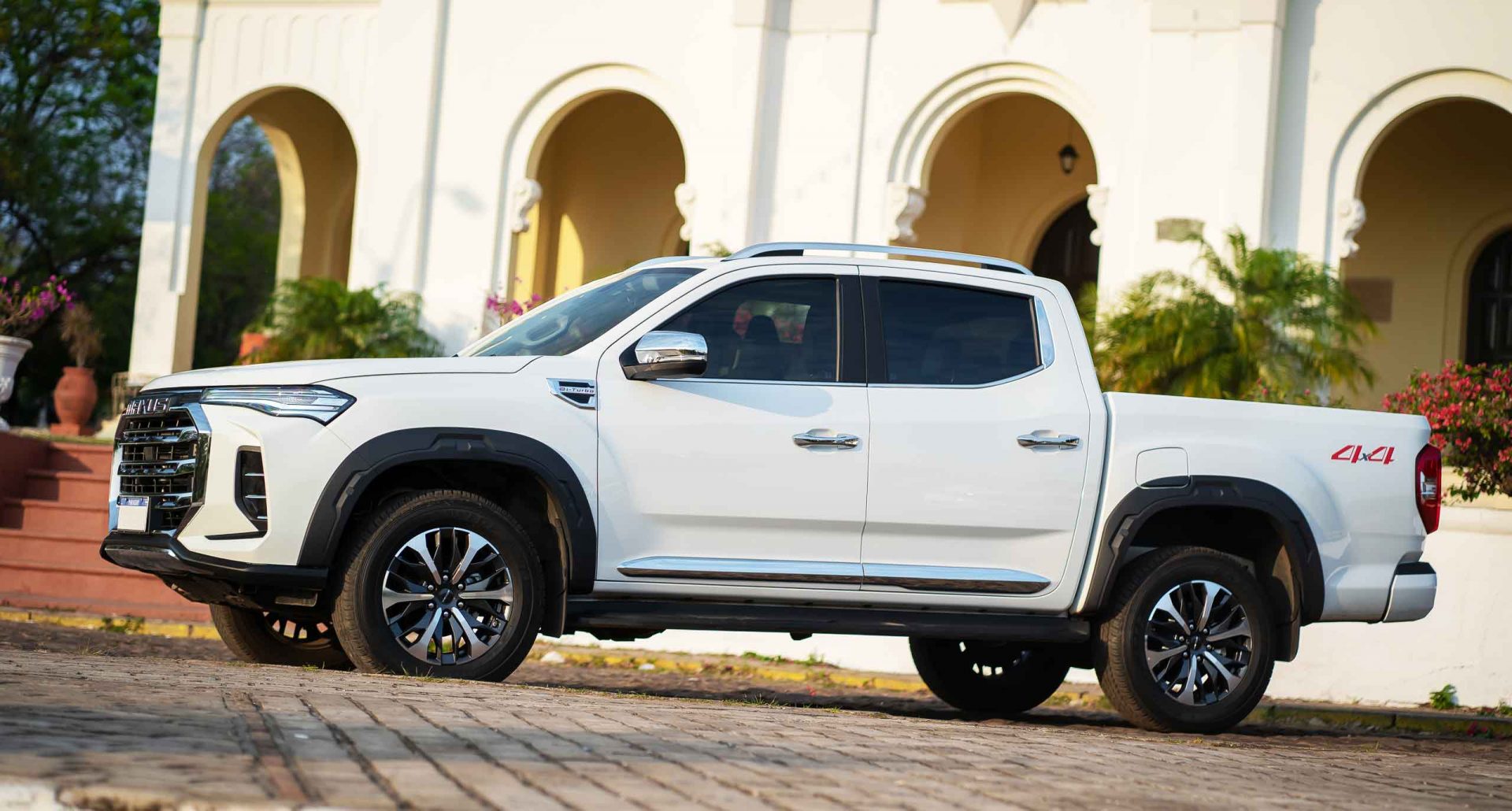 MAXUS PRESENTA LA NUEVA T90 – Tester