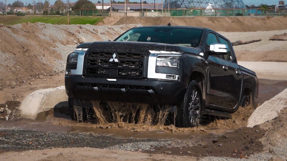 All New L200: la totalmente renovada pick-up de Mitsubishi Motors llega ...